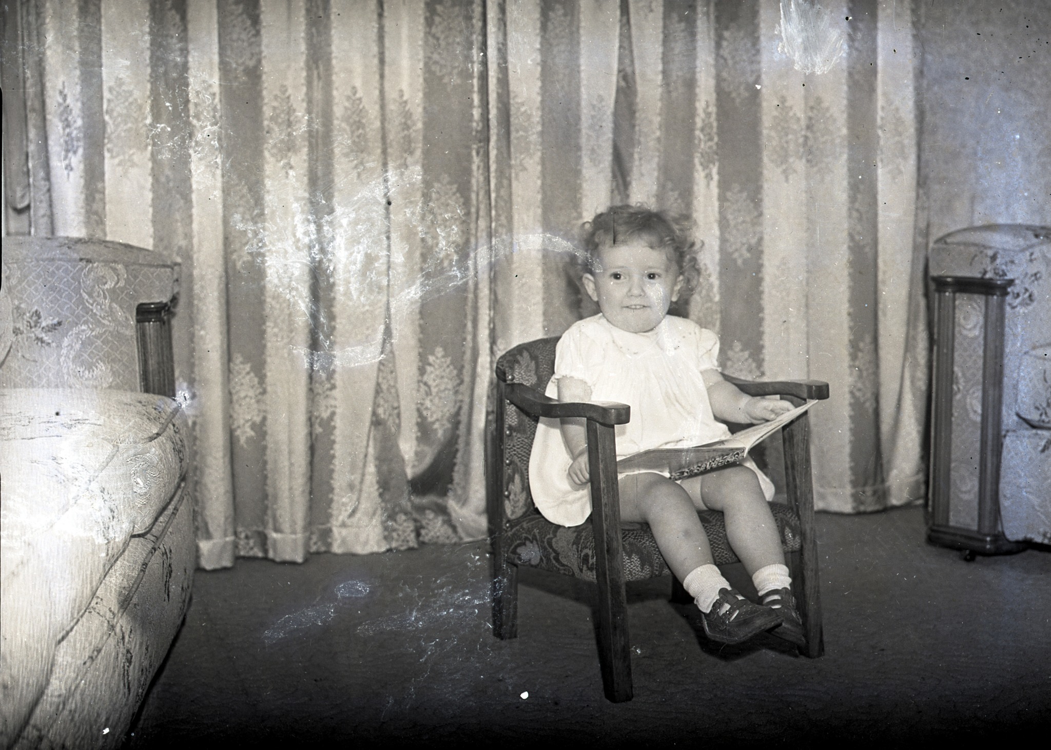 DENNIS HUTCHINSON 1934-2016: RAMSHAW’S RENOWNED PHOTOGRAPHER – EVENWOOD ...